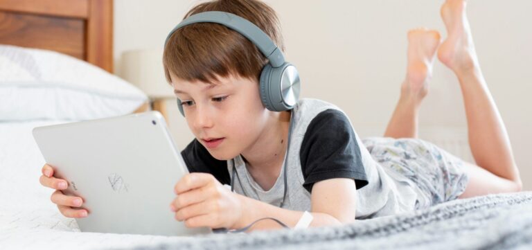 The iPad as a Classroom Companion: iOS Devices in Education - iDevice ...